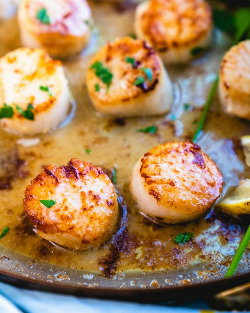 Should scallops be brined before cooking?