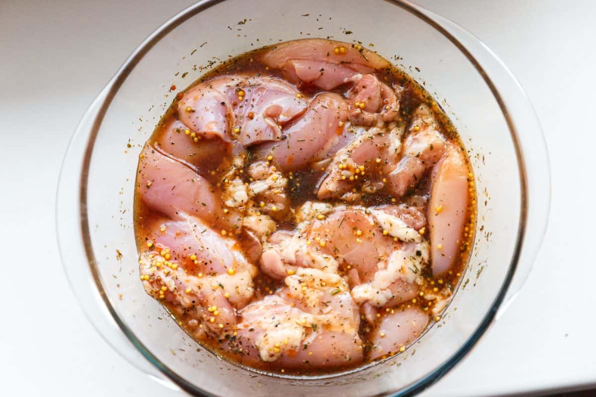 Should you poke chicken before marinating?