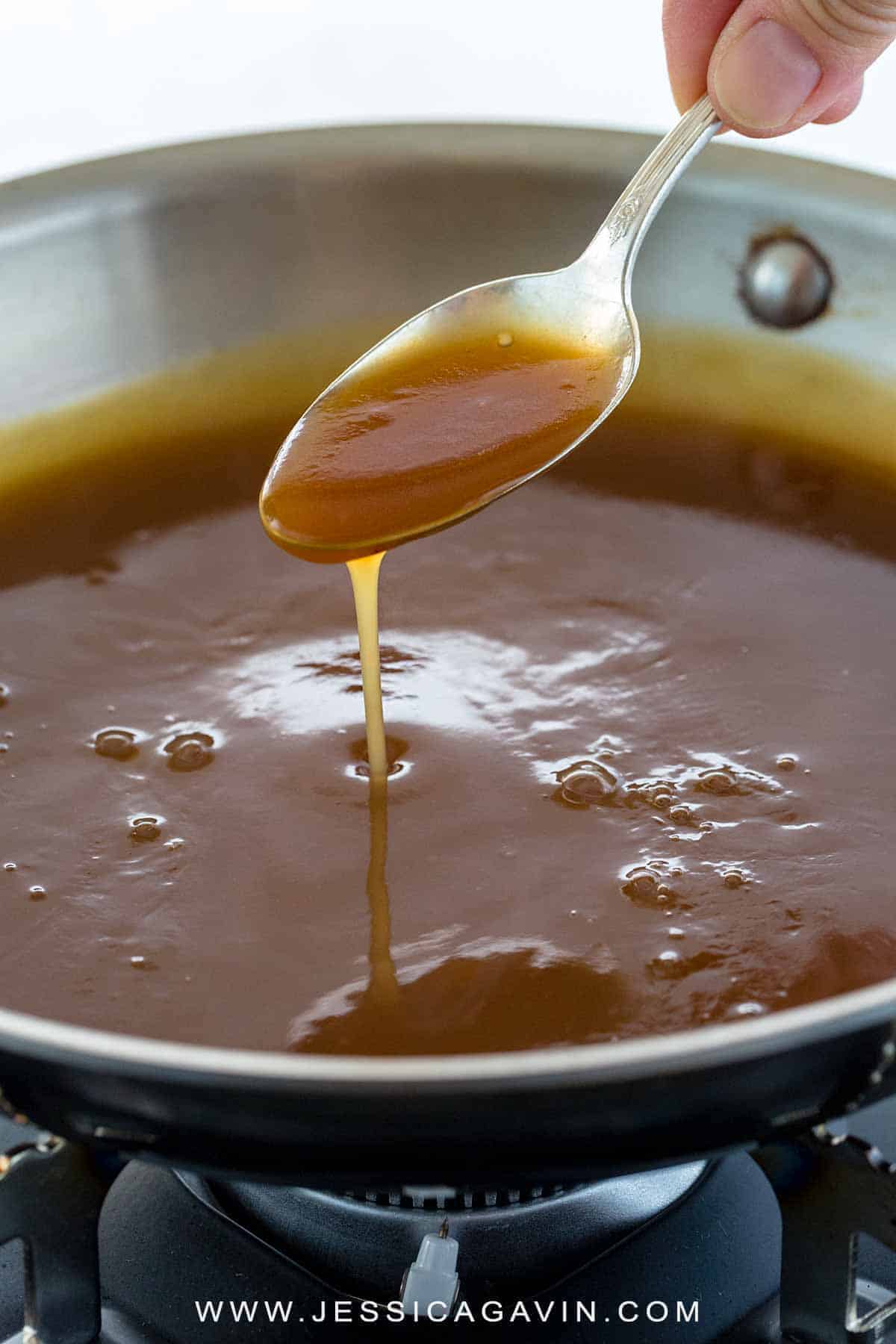 What are 2 ingredients that can be used to thicken a dish?