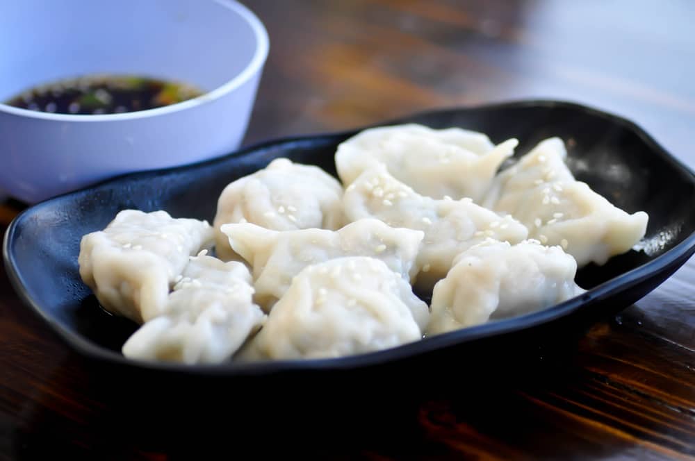 What are pork wontons made of?