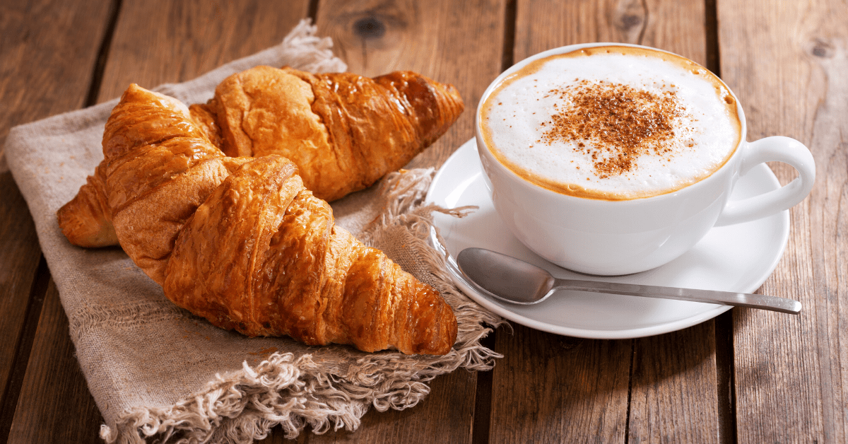 What are some breakfast food in France?