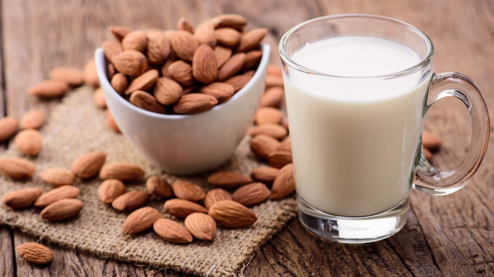 What are the advantages and disadvantages of almond milk?