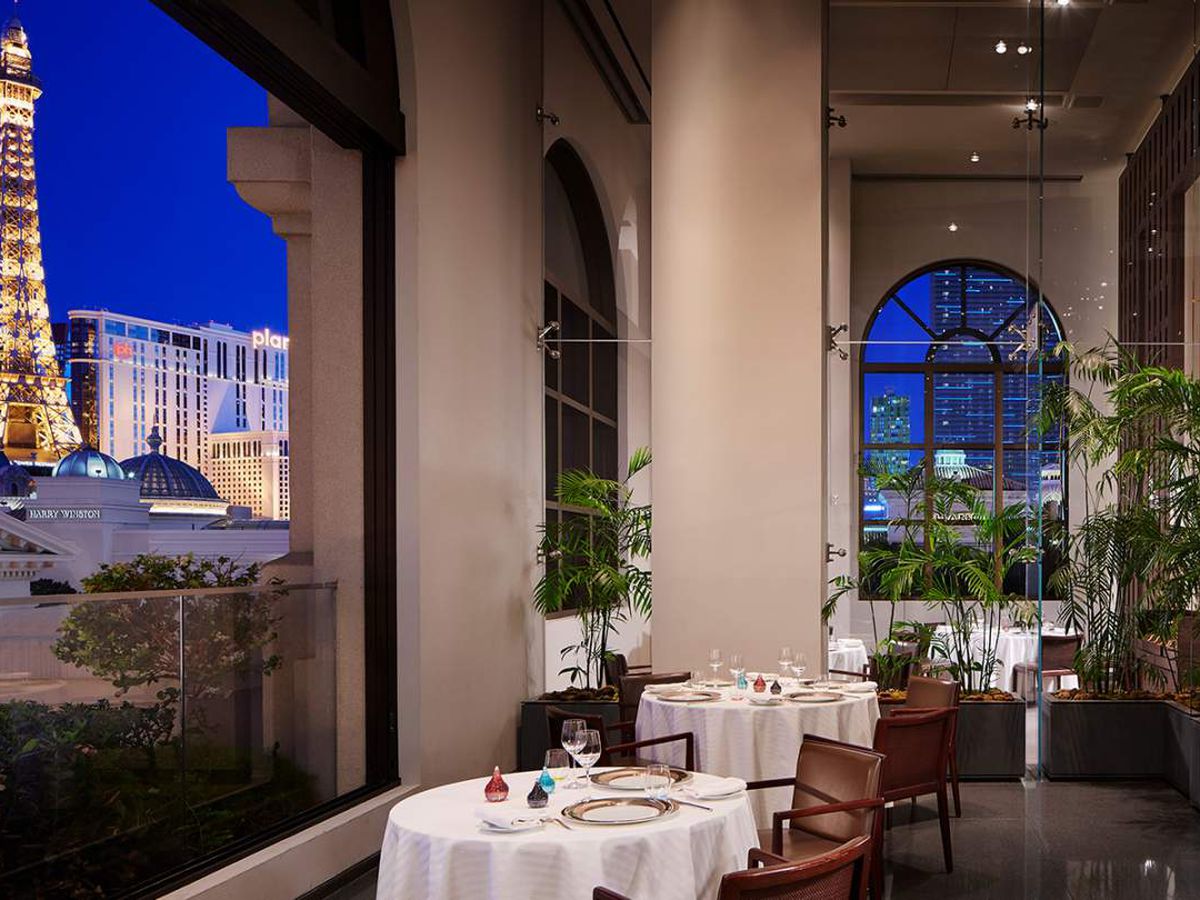 What are the best restaurants in Las Vegas with 3 stars?