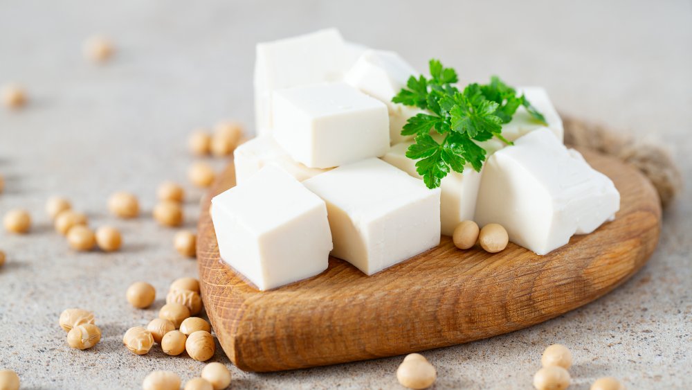 What are the harmful effects of eating too much tofu?