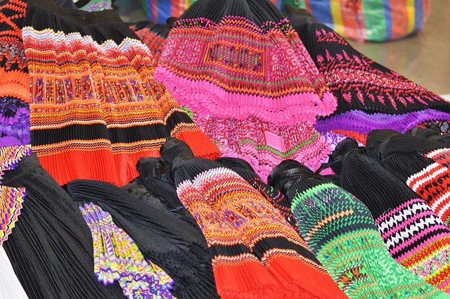 What are the Hmong colors?