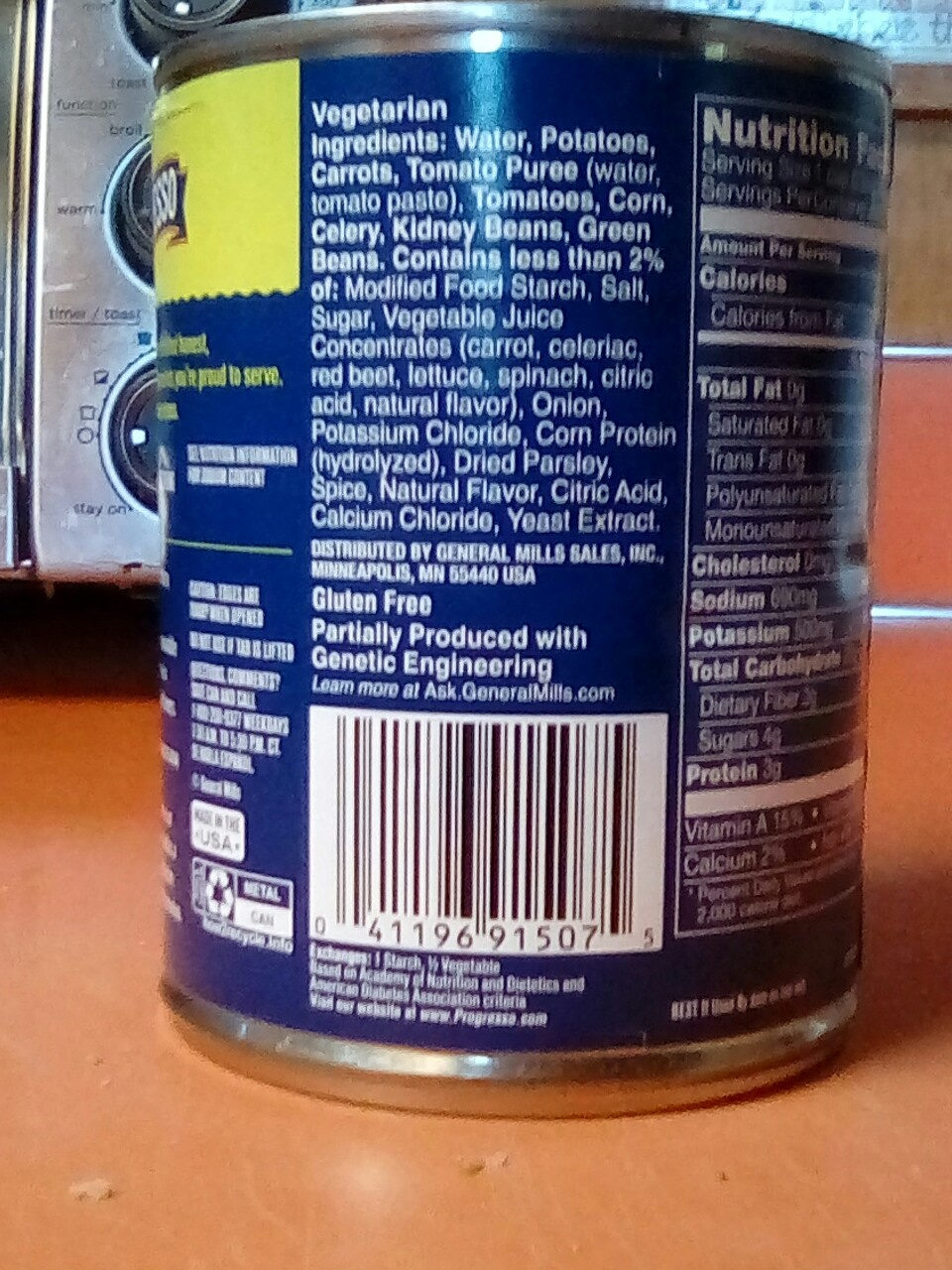 What are the ingredients in Progresso vegetable soup?