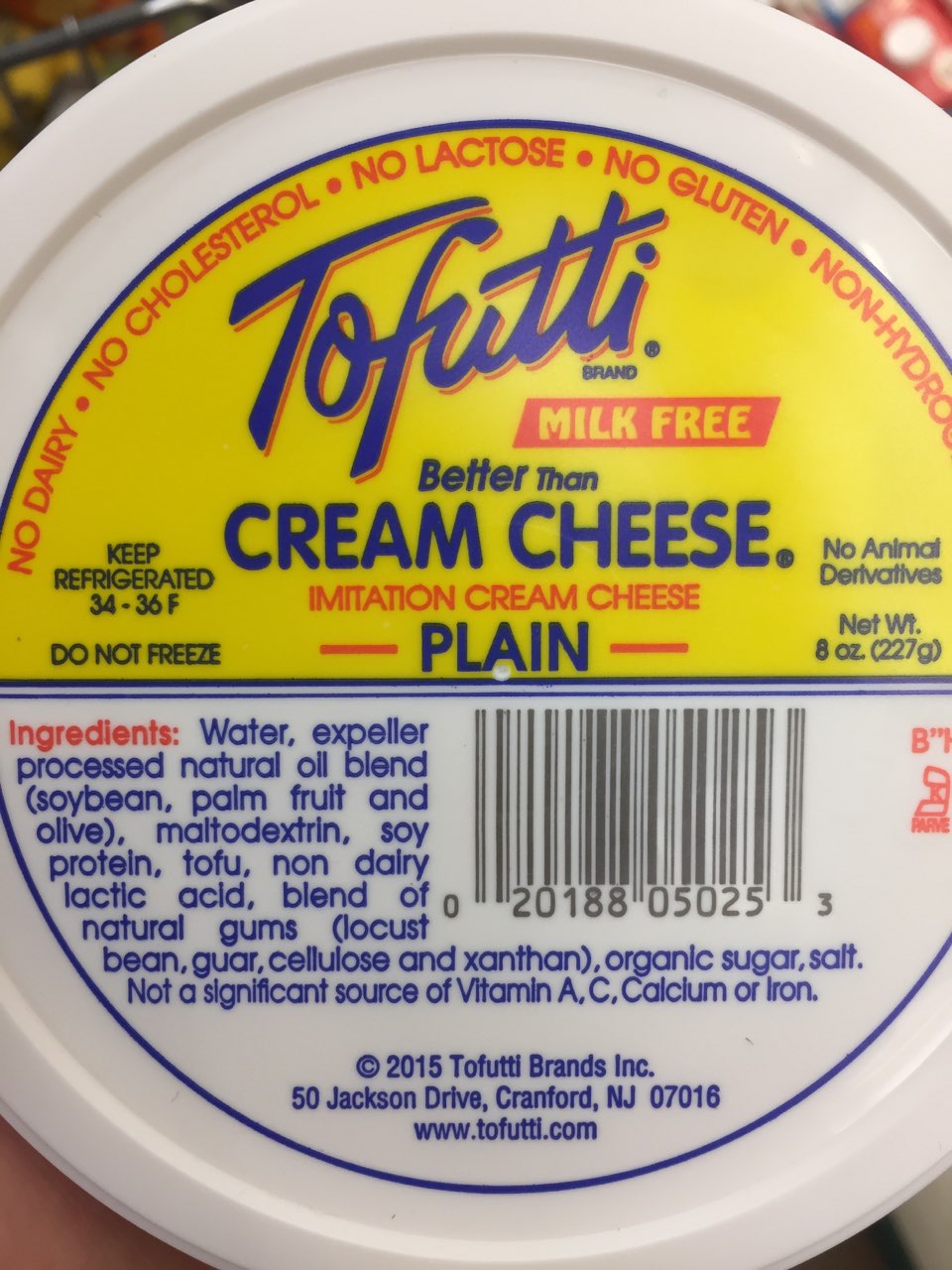 What are the ingredients in Tofutti?