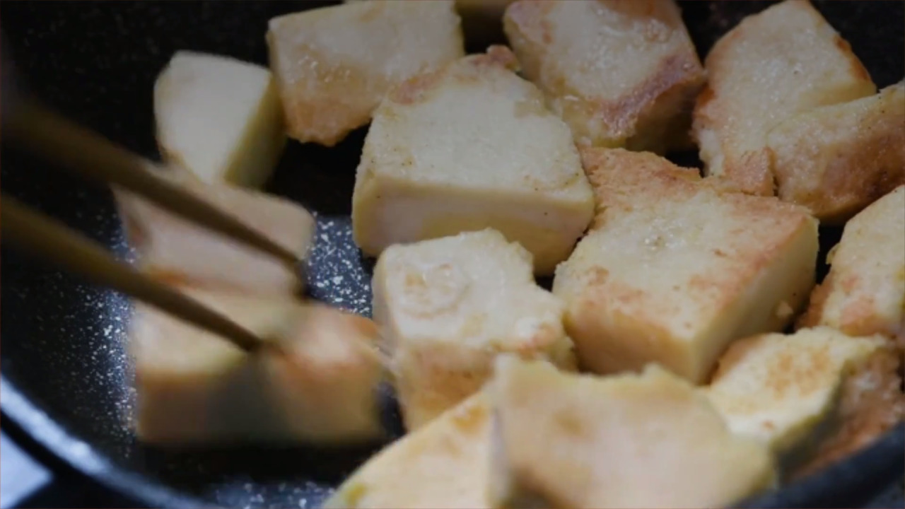 What are the most common mistakes people make when preparing tofu?
