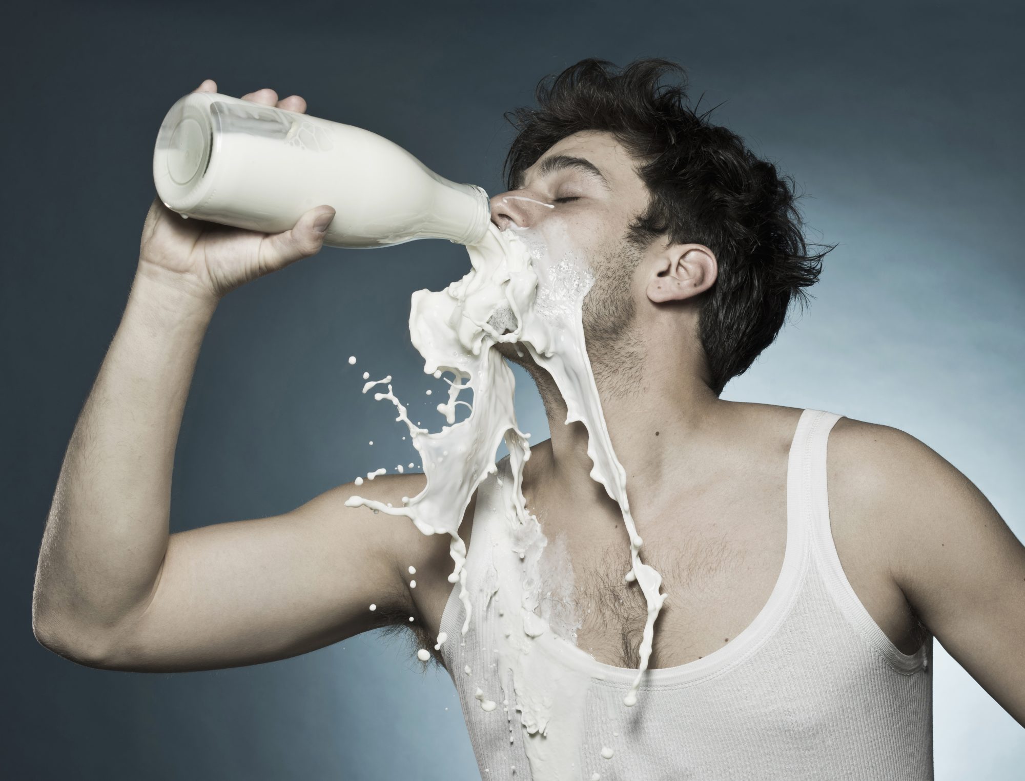 What are the side effects of drinking spoiled milk?