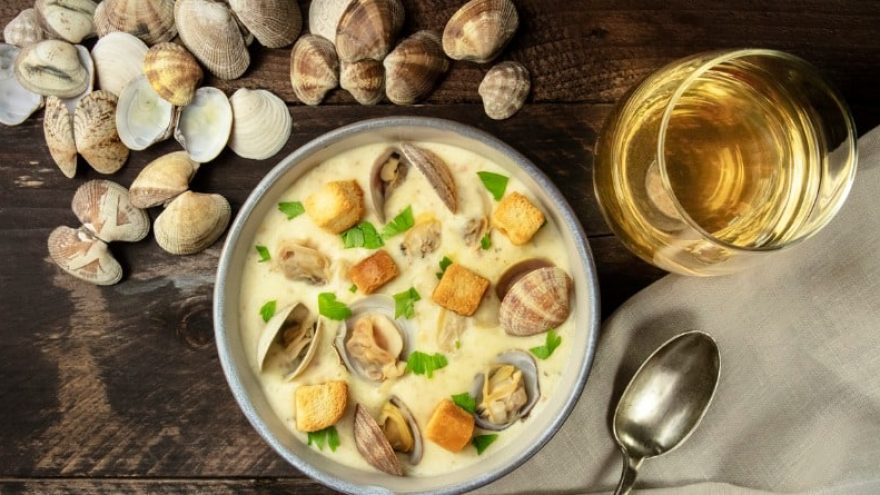 What are the three types of clam chowder?