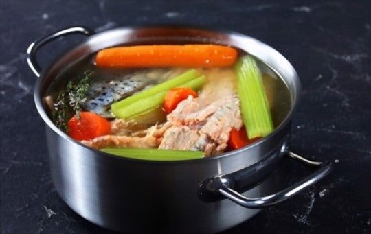 What can be used instead of seafood stock?