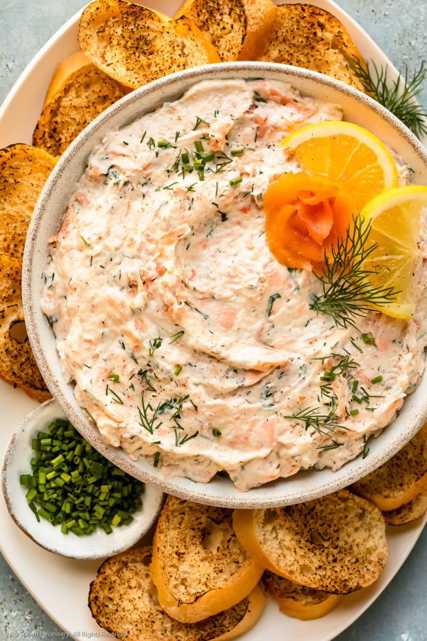 What can I serve with canned smoked salmon?