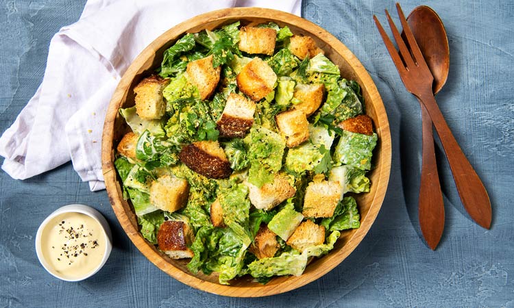 What can you eat croutons with?