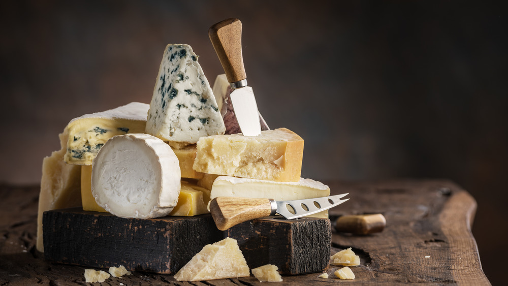 What cheese should you not eat?