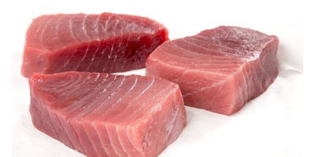 What color is tuna when its bad?