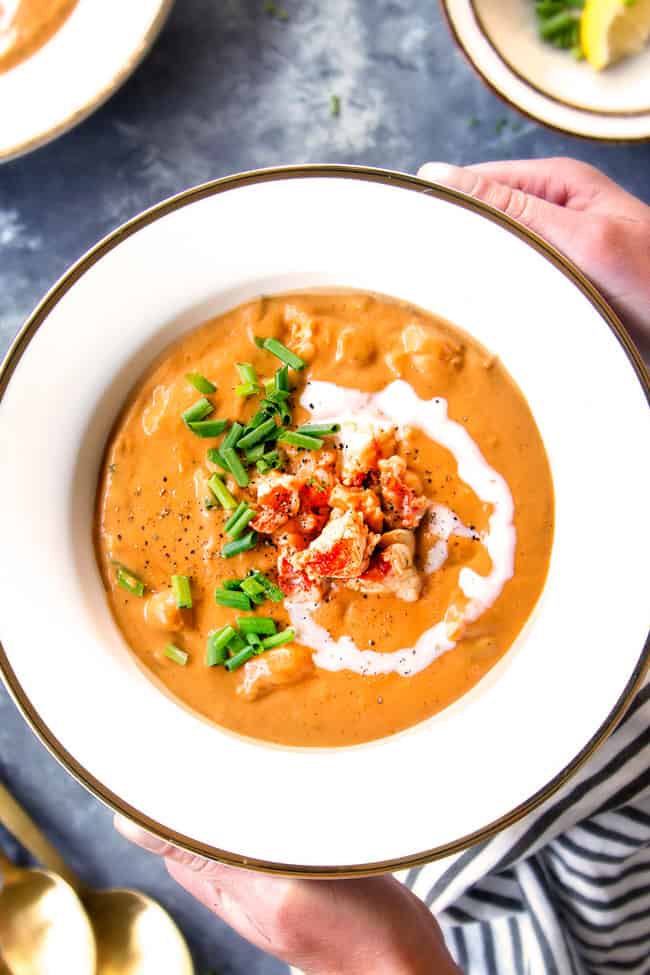 What compliments lobster bisque?