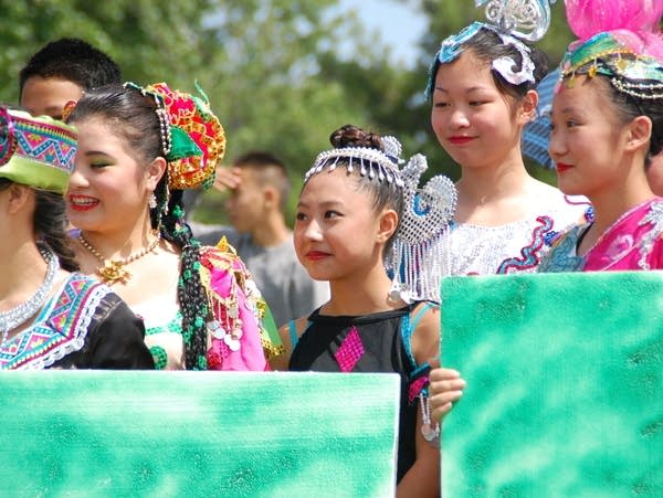 What did the social worker say about the Hmong?