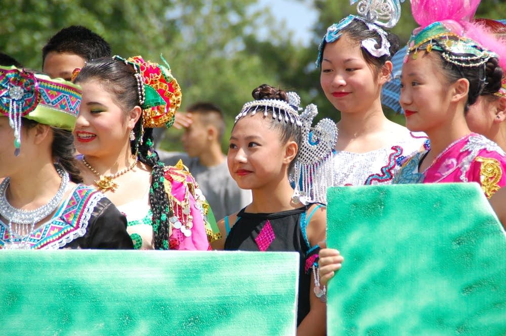 What do we learn about the Hmong in the first chapter?