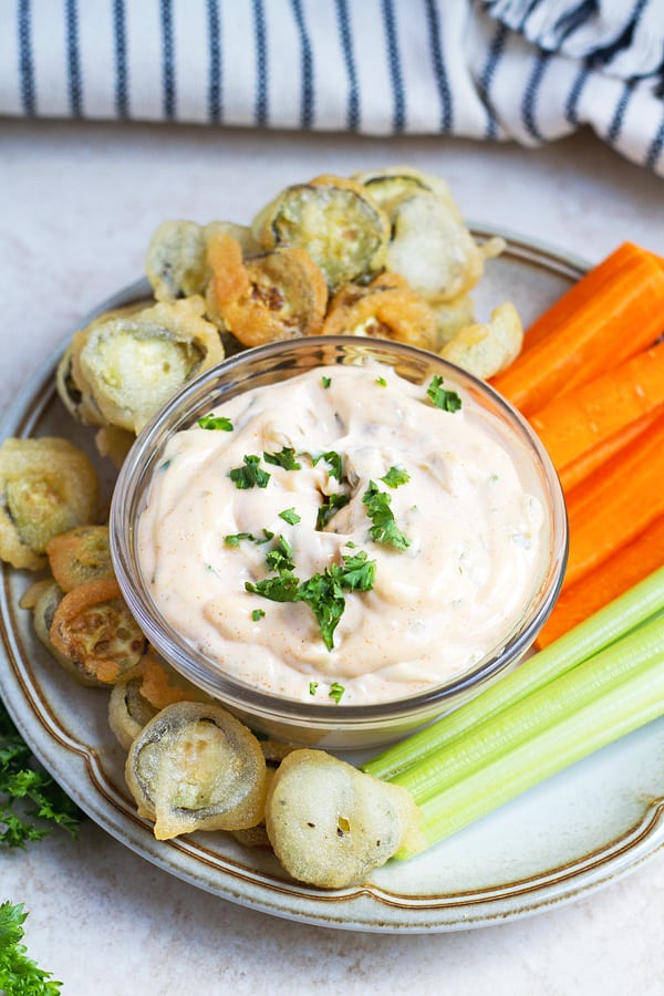 What do you serve with remoulade?