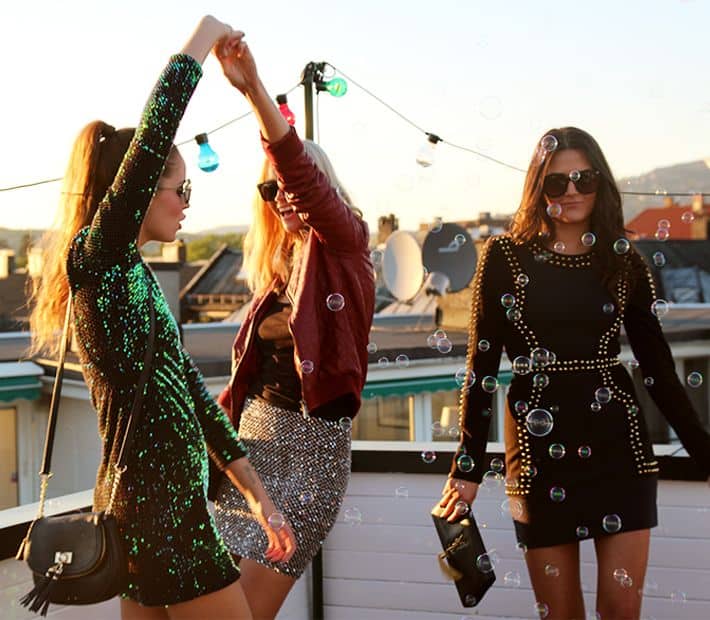 What do you wear to a roof top party?