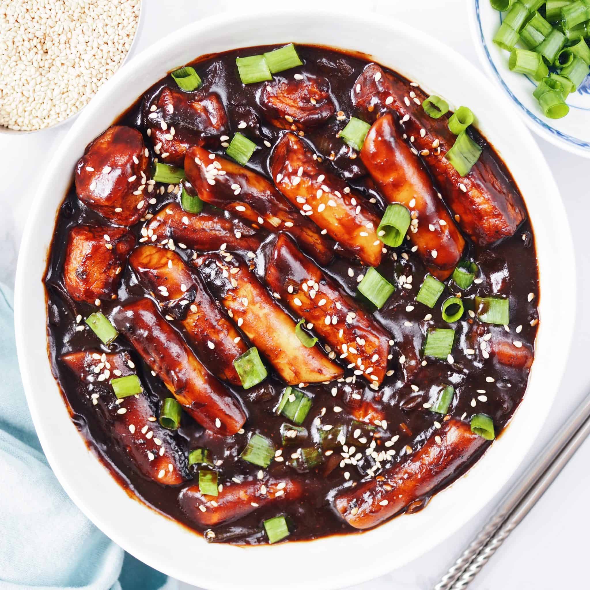 What does black bean Tteokbokki taste like?