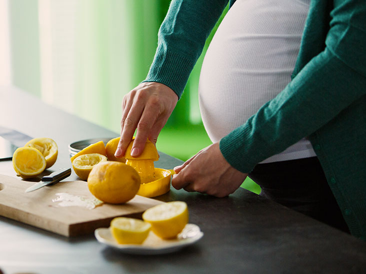 What does lemon do to a pregnant woman?