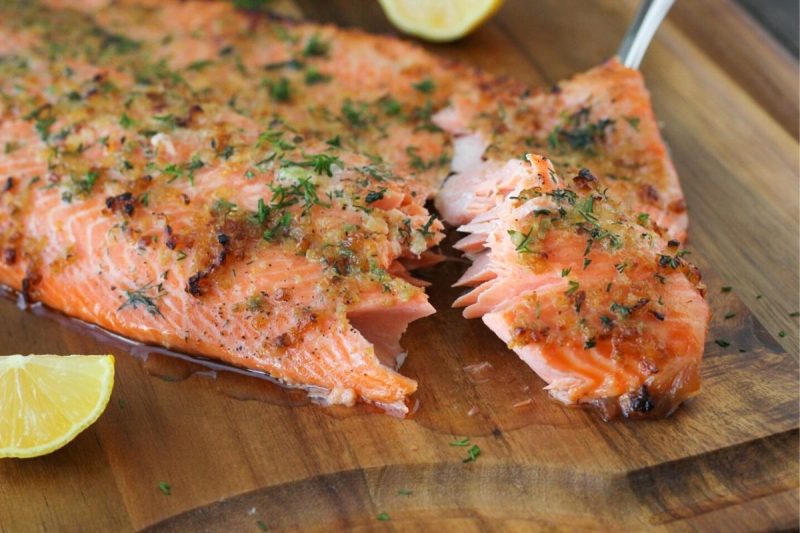 What does trout look like when cooked?