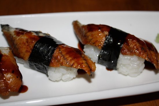 What fish is cooked in sushi?