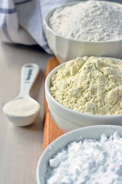 What flour can I use as a thickener?