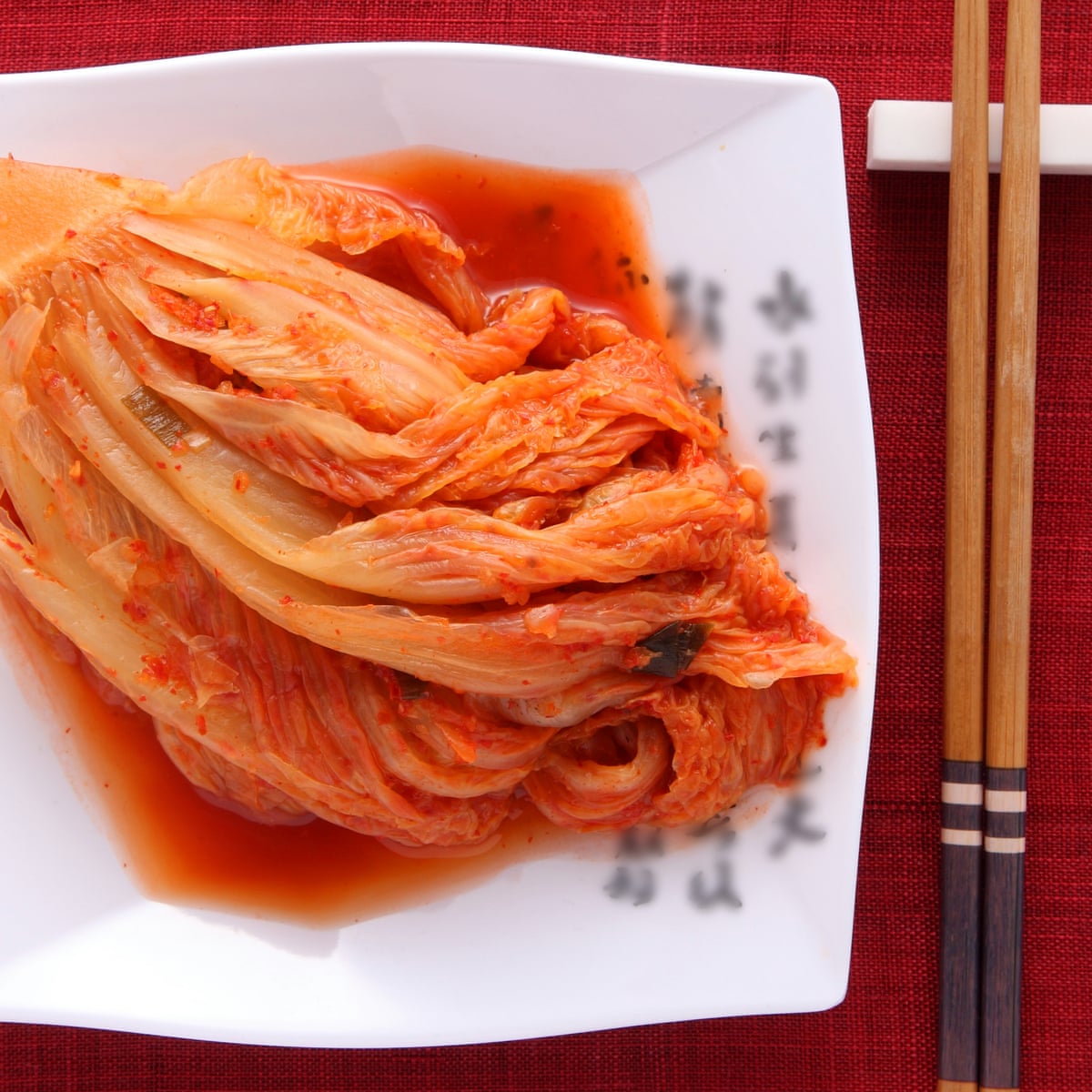 What foods are similar to kimchi?