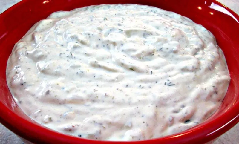 What foods go well with tartar sauce?