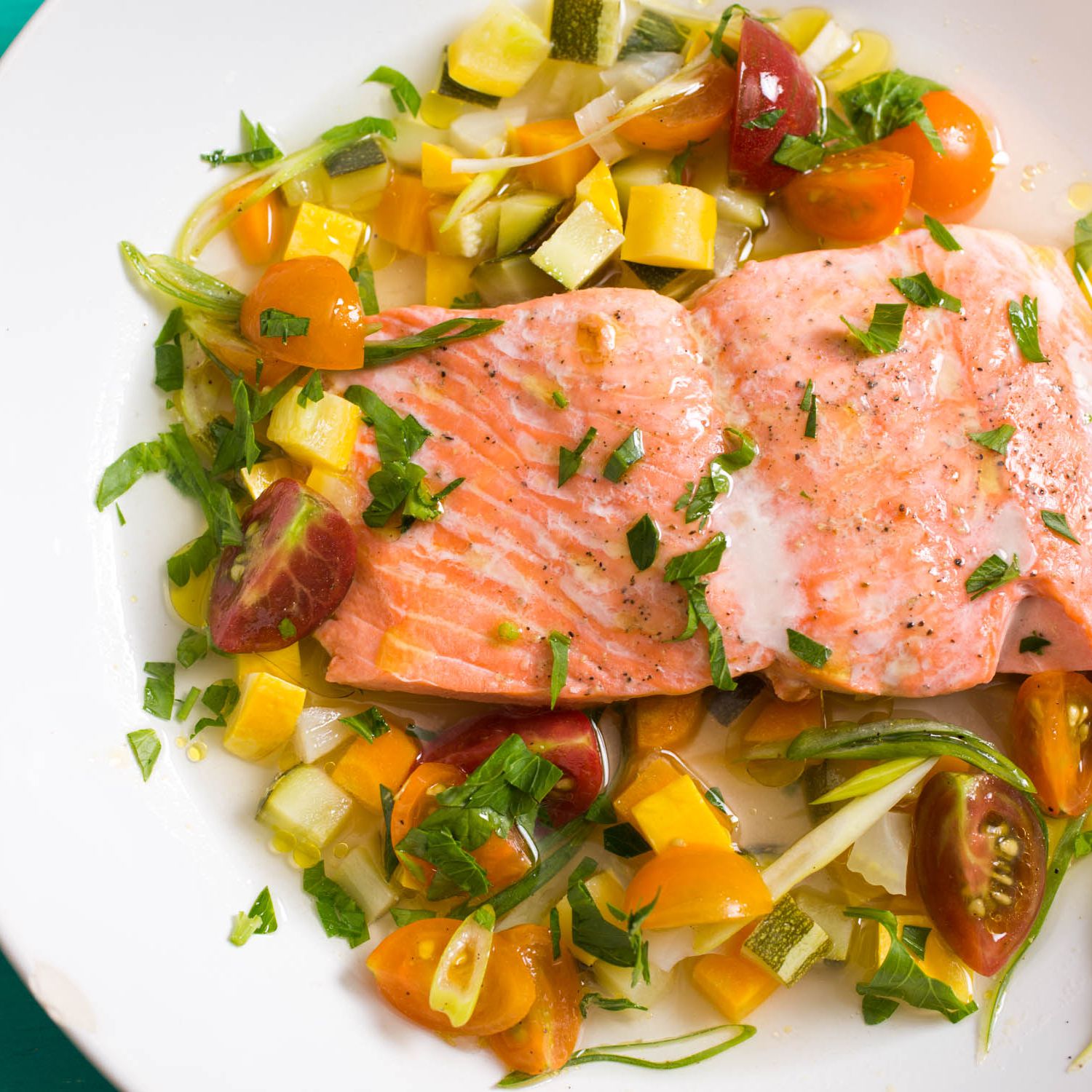 What foods pair well with salmon?