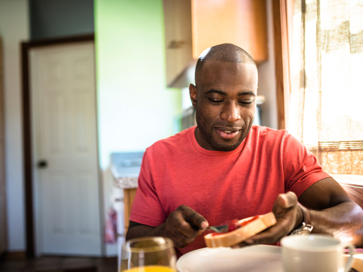 What foods raise a man's estrogen level?