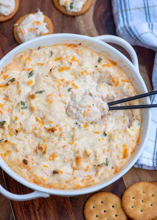 What goes good with crab dip?