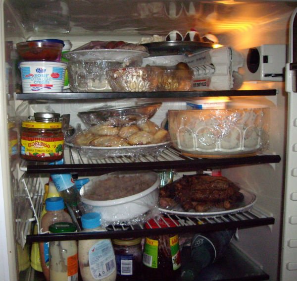 What happens if you eat old food from the fridge?