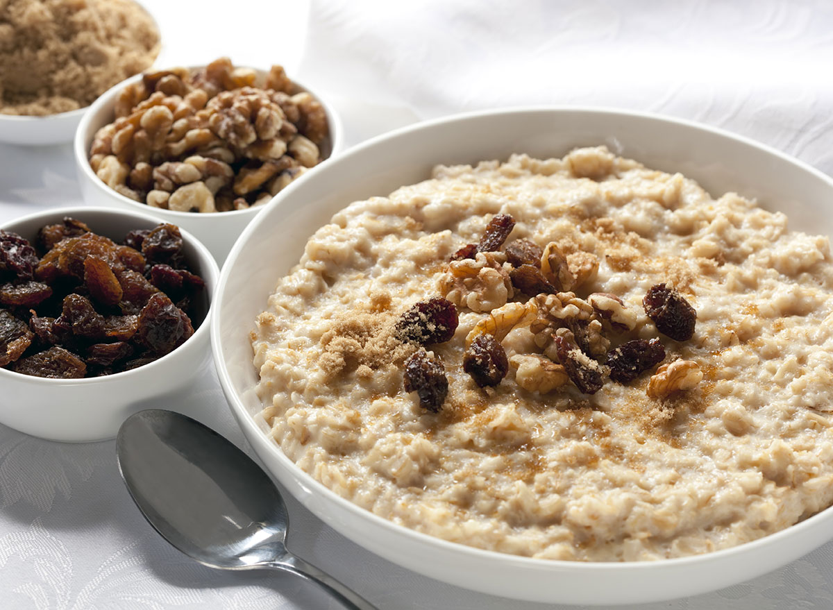 What happens if you eat too much oatmeal?