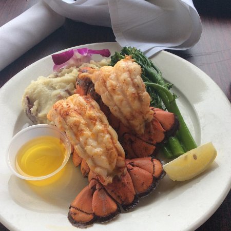 What happens if you eat undercooked lobster tail?