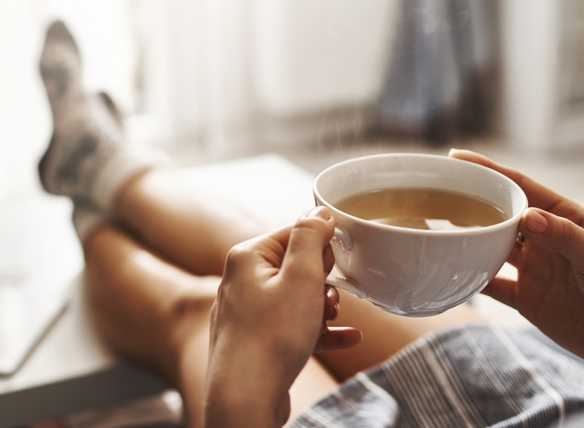 What happens to your body when you drink tea everyday?