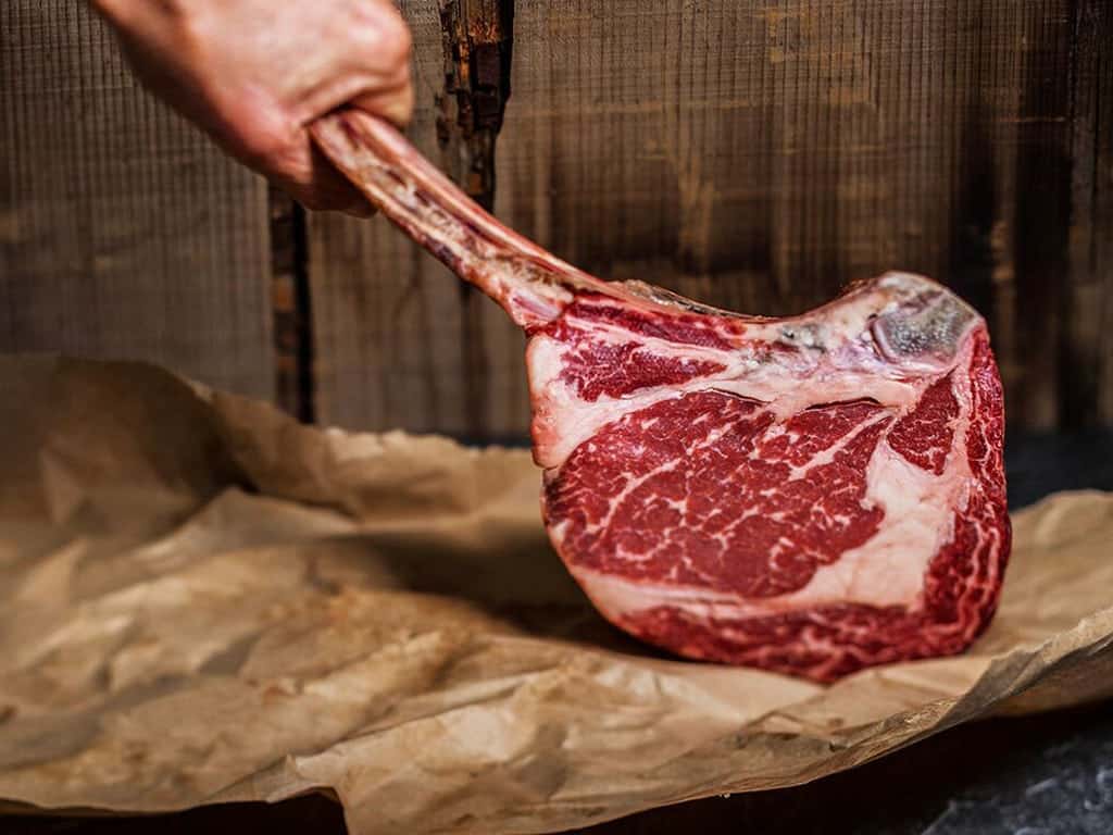 What is a 40oz Tomahawk Steak?