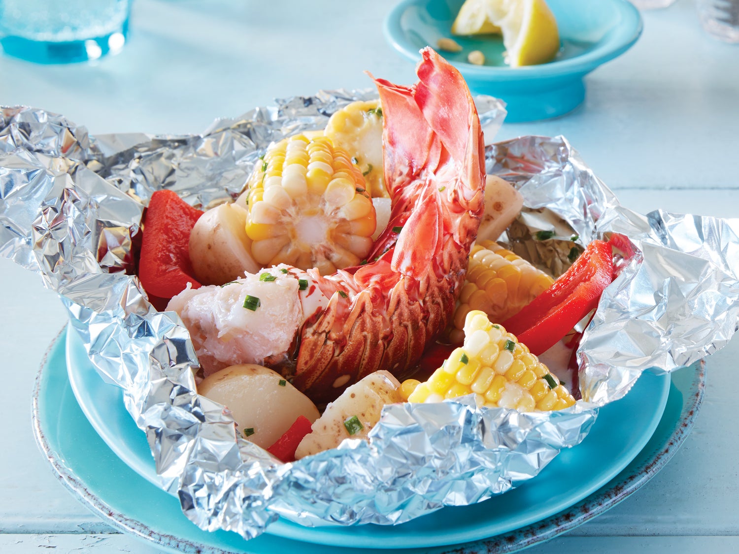 What is a good foil to serve with lobster?