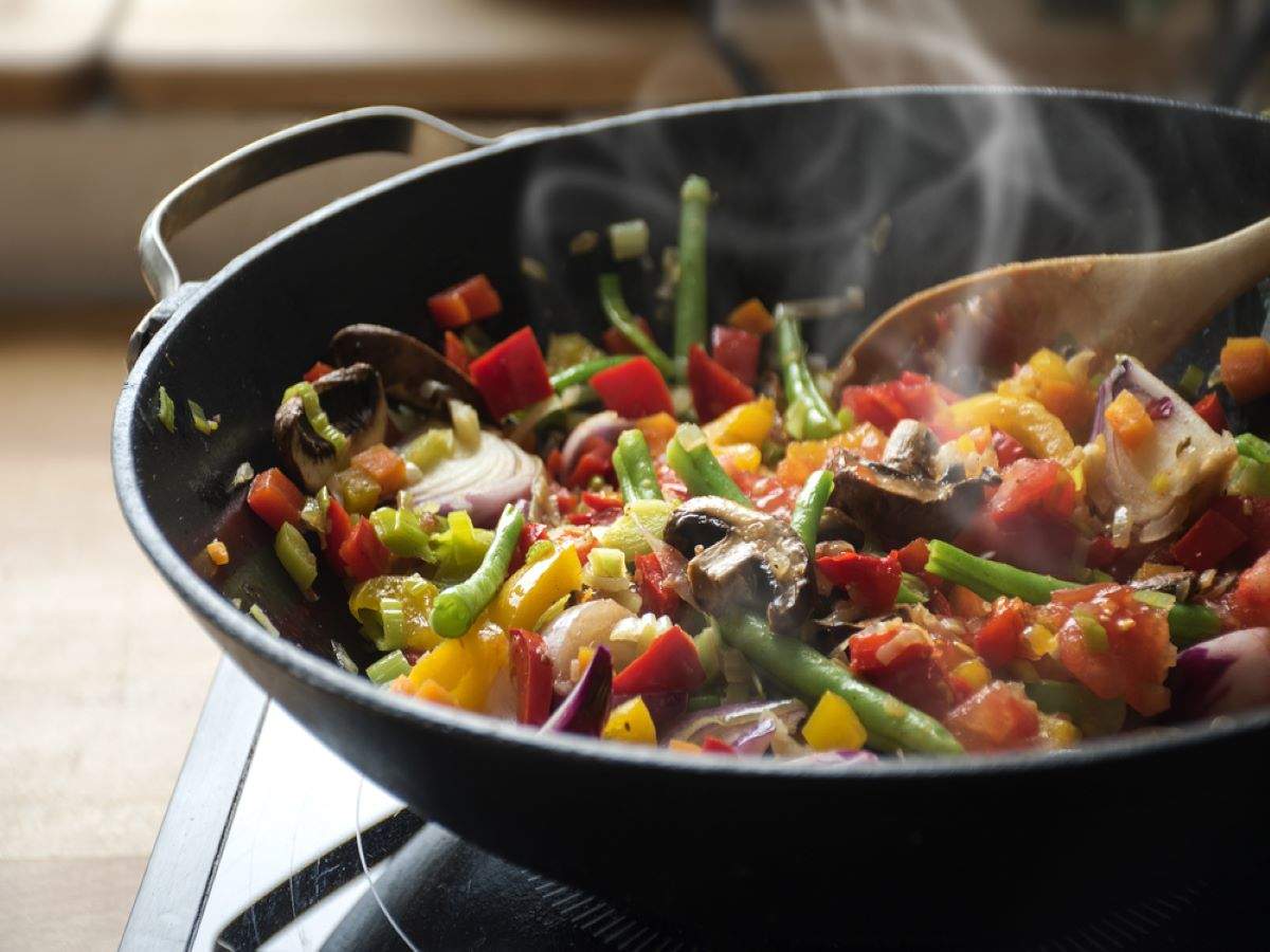 What is a good way to preserve vitamin C when cooking vegetables?