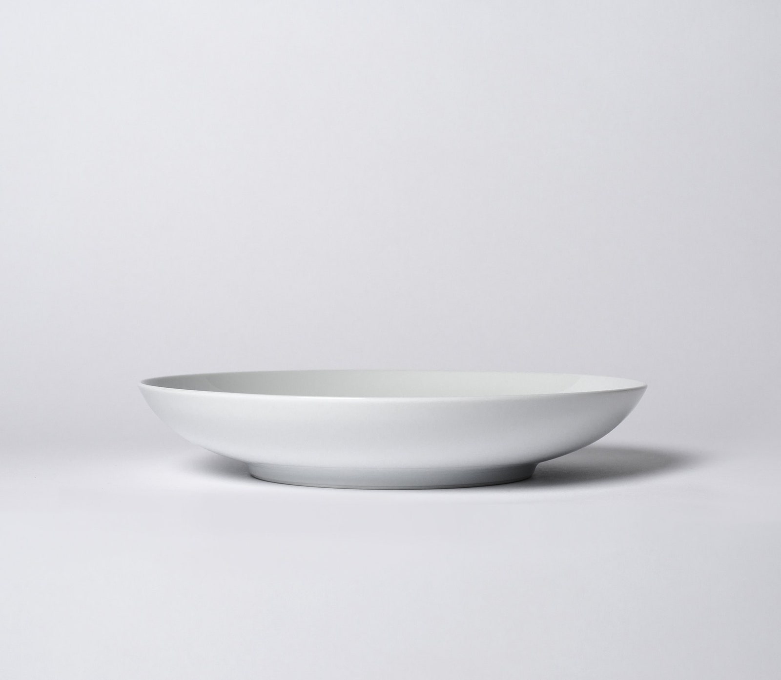 What is a plate bowl?