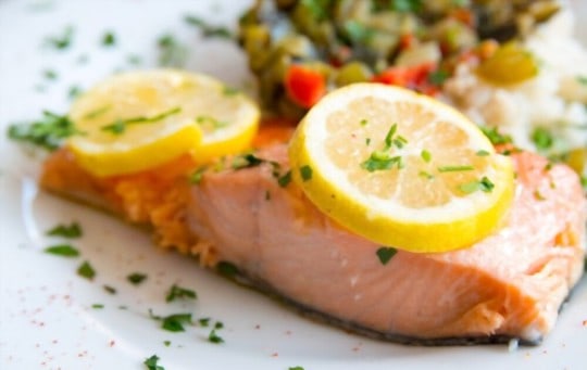 What is best to serve with poached salmon?