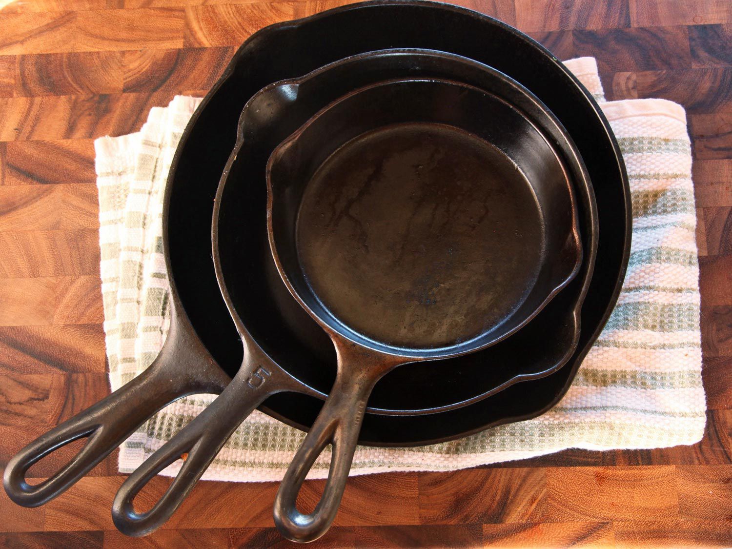 What is cast iron not good for?