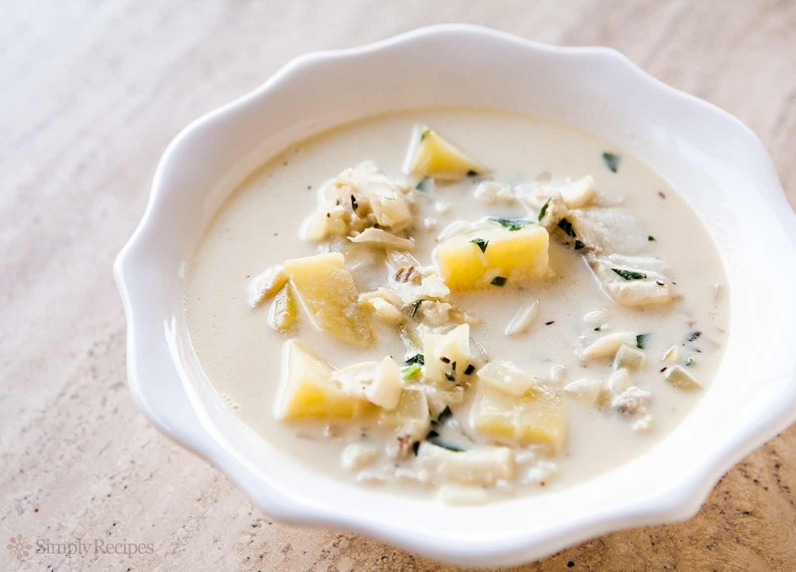 What is fish chowder made out of?