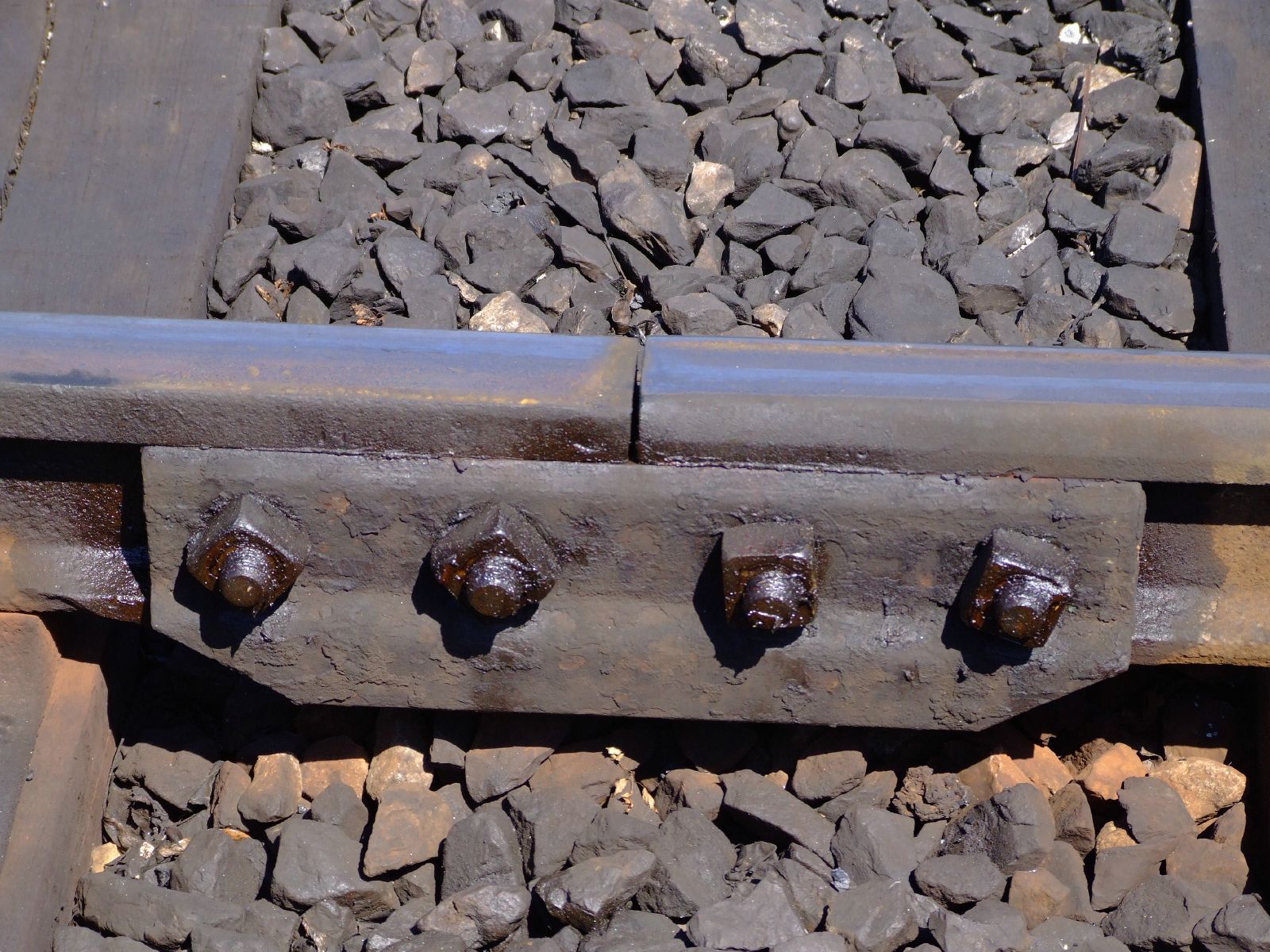 What is fish plate and why it is very important for railway track?