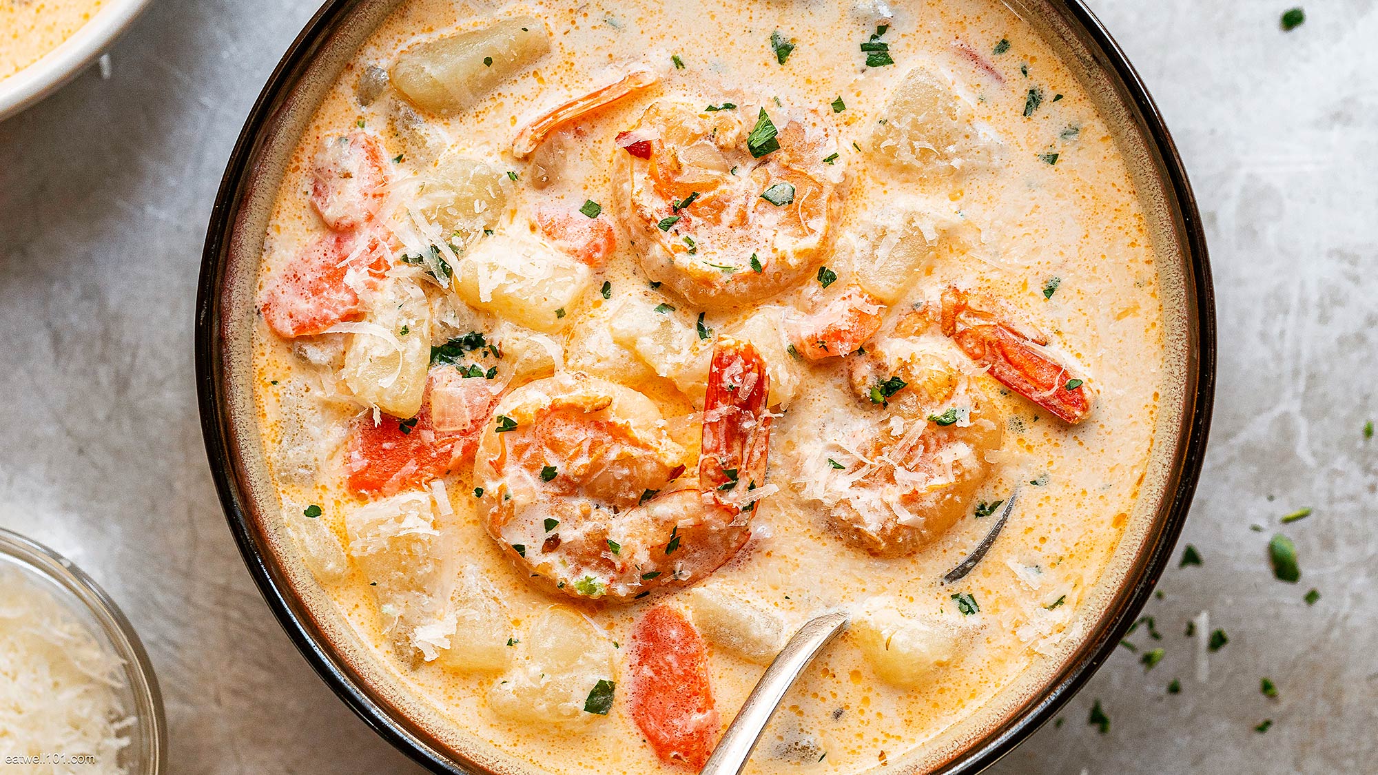 What is in cream of shrimp soup?