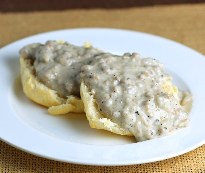 What is sawmill gravy made of?