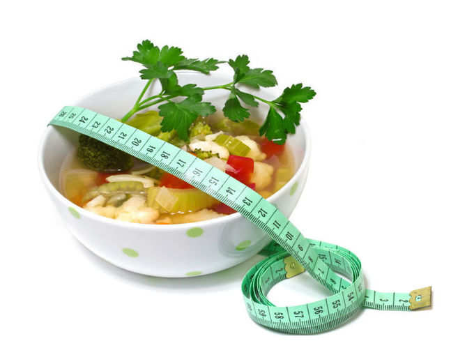 What is the benefits of eating soup first before heavy meal?