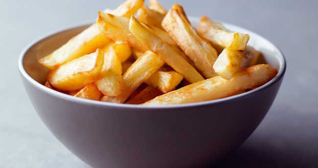 What is the best thing to fry chips in?